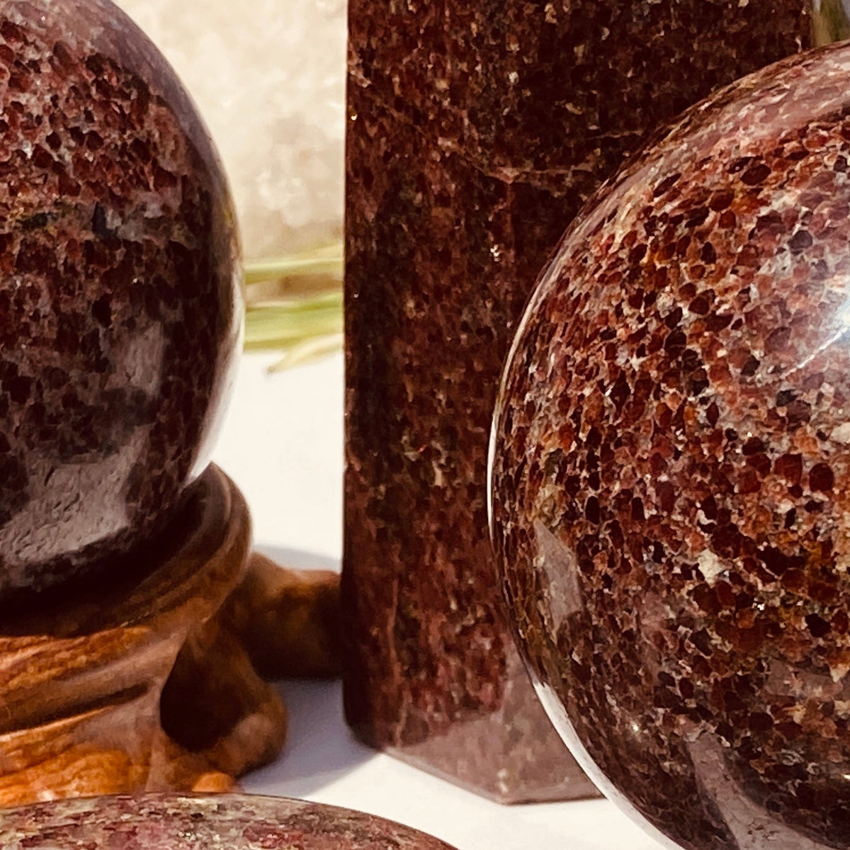 Garnet – Nature's Magick