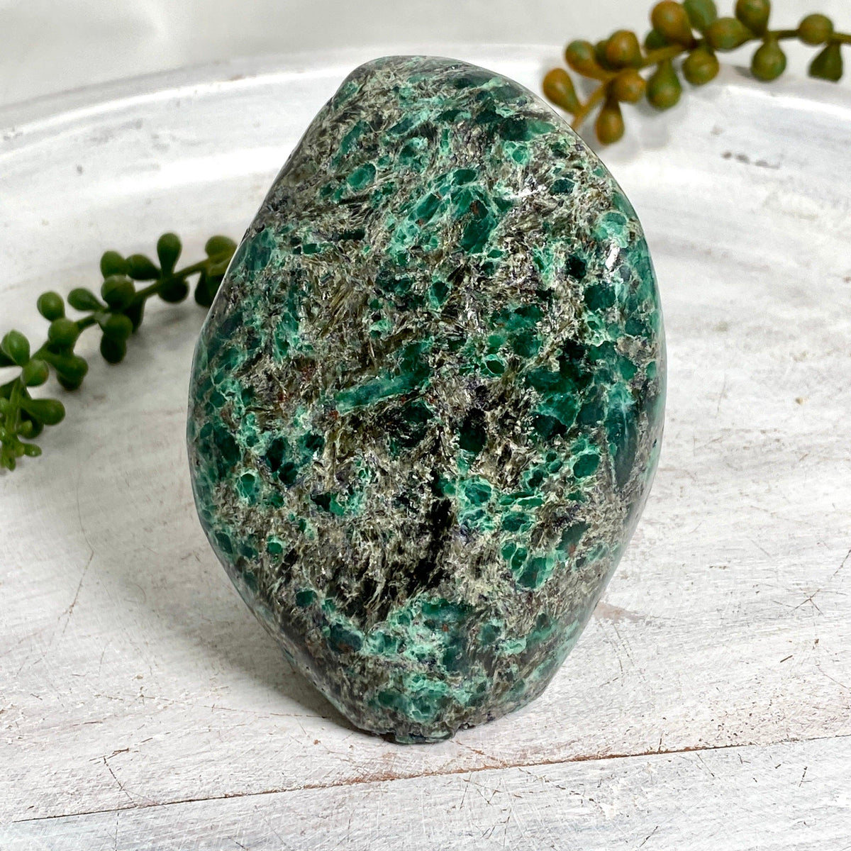 Emerald Polished Freeform CR3298 – Nature's Magick